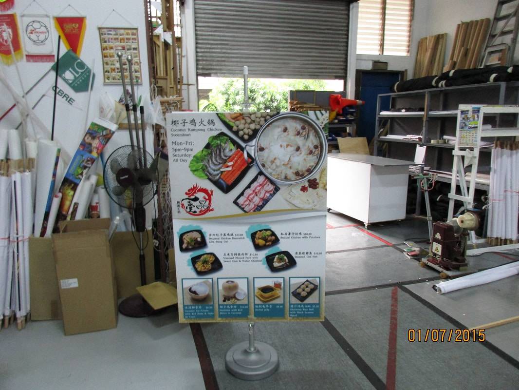 Portable Clip Pole display Stands